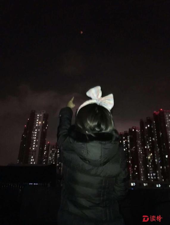 月全食来了！天公虽不作美 深圳人也拍到了这样的美图！ _龙岗新闻网